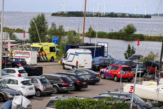 Gewonde bij brand op boot op IJsselmeer, nabij Fort Pampus